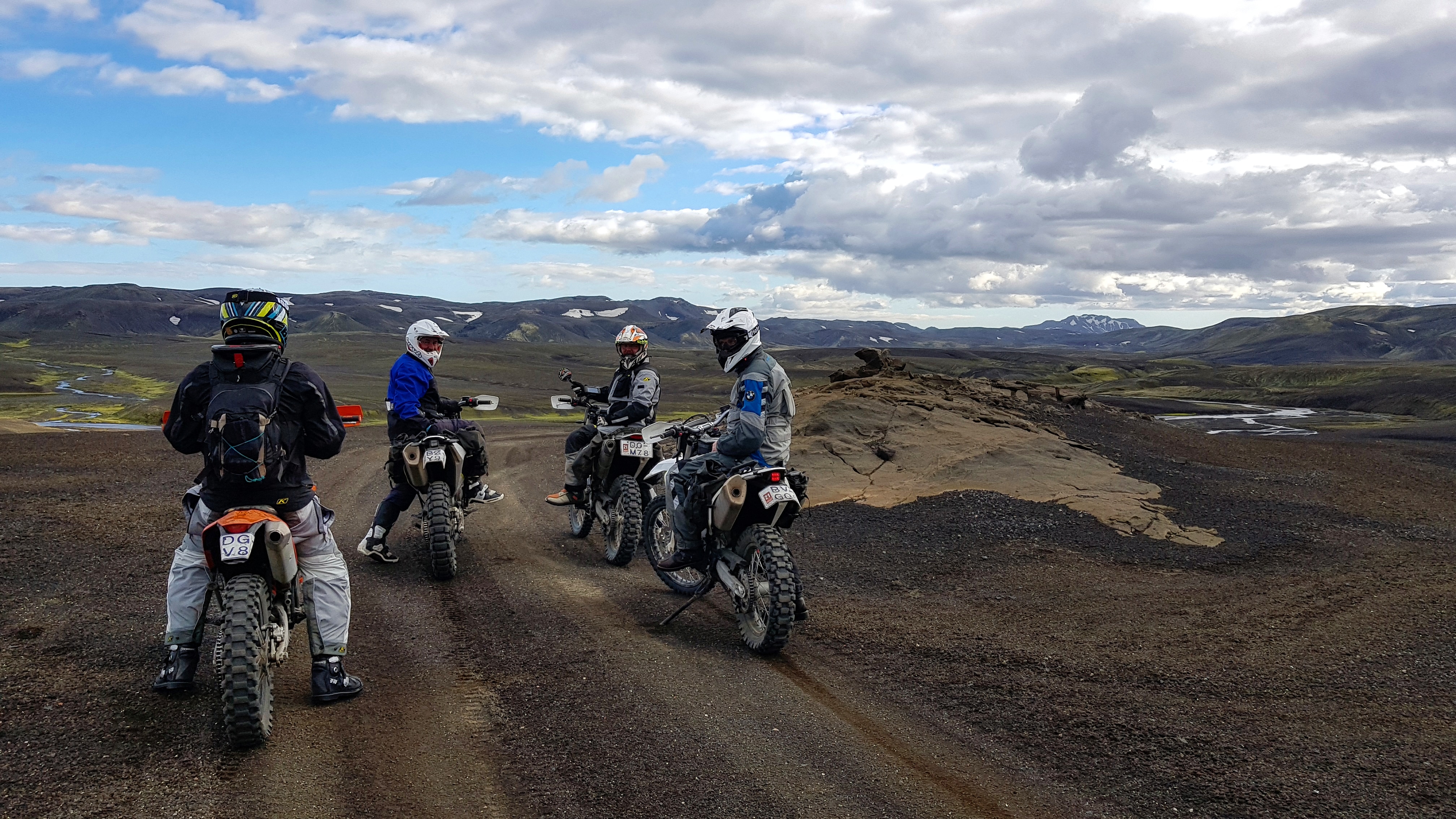 6 Day Motorcycle Adventure | Icelandic Highlands | Guide to Iceland